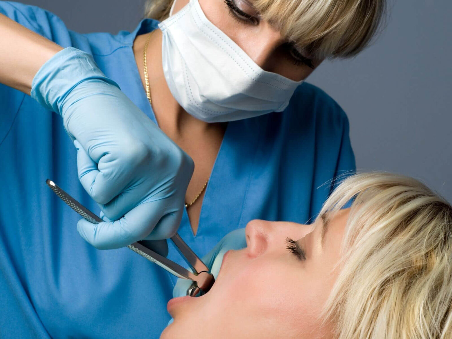 Does Tooth Extraction Hurt? What to Expect